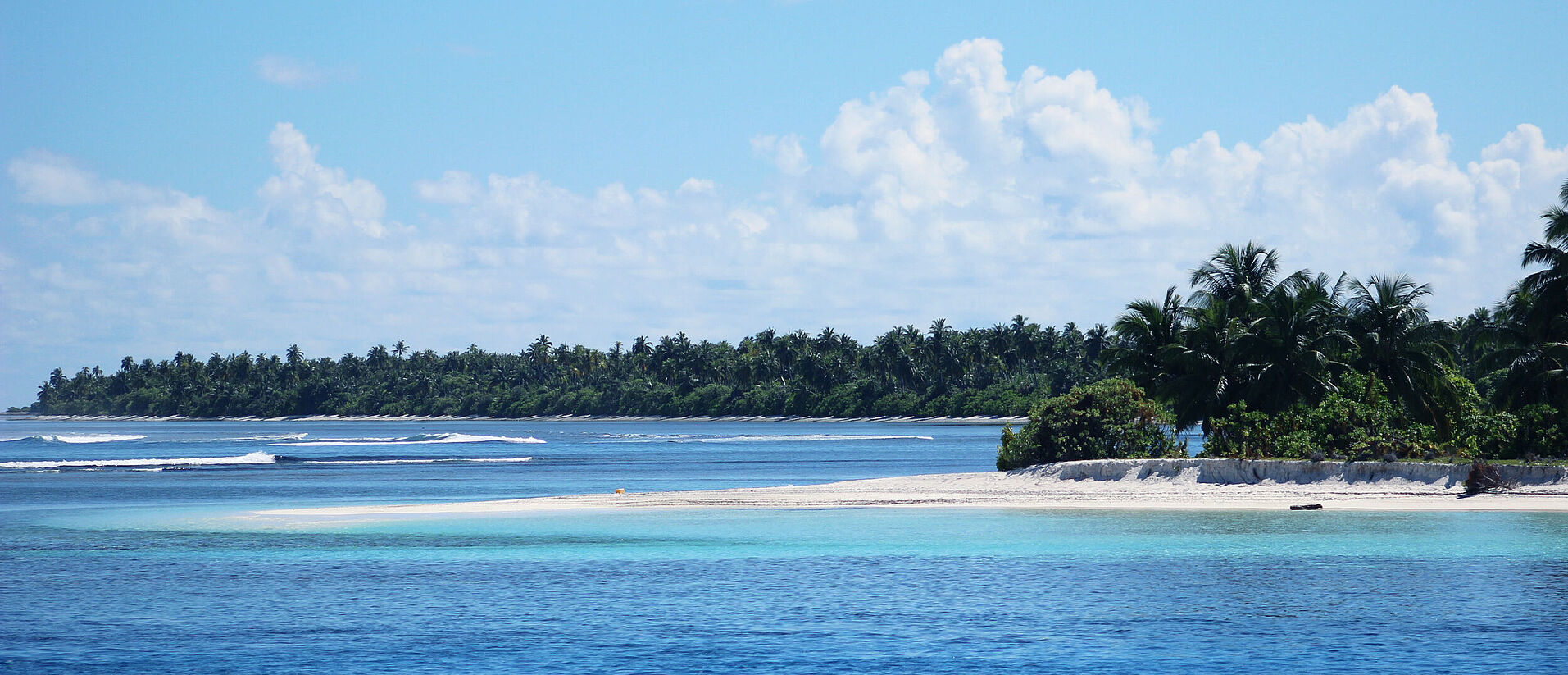 Surf Boat Trip Malediven | PURE Surfcamps